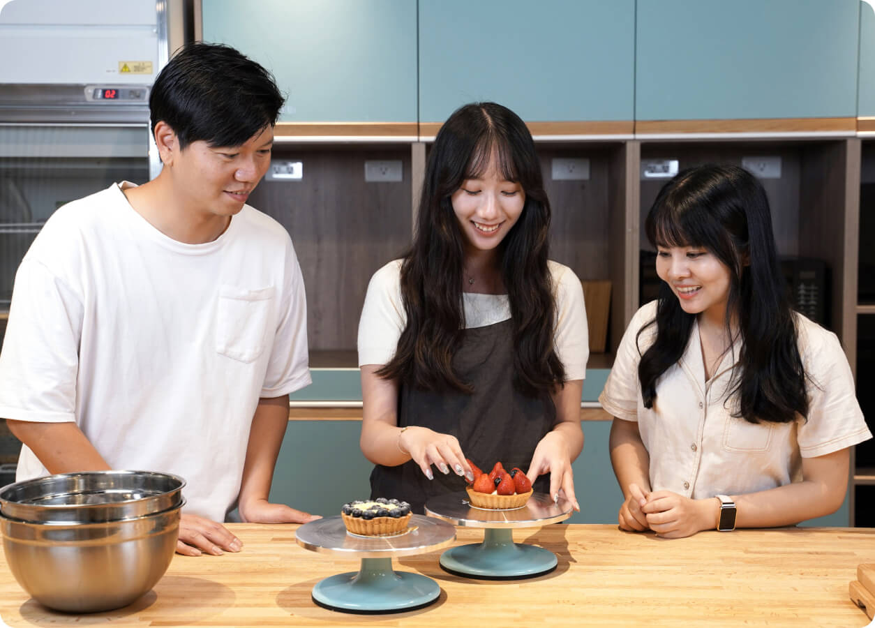 WACA 你的全通路開店夥伴｜網路開店＋零售POS＋預約管理，整合三種OMO銷售情境